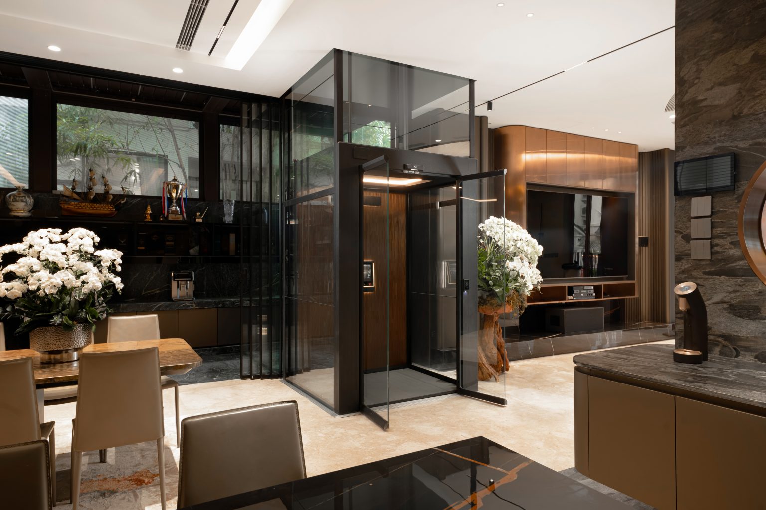Thinking About a Wheelchair Lift for Home? Here’s What You Need to Know ...